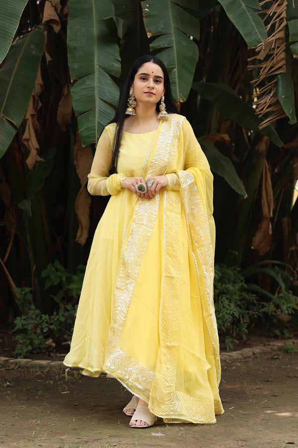 Vaniki Yellow Chiffon Anarkali set – Amaanyaa